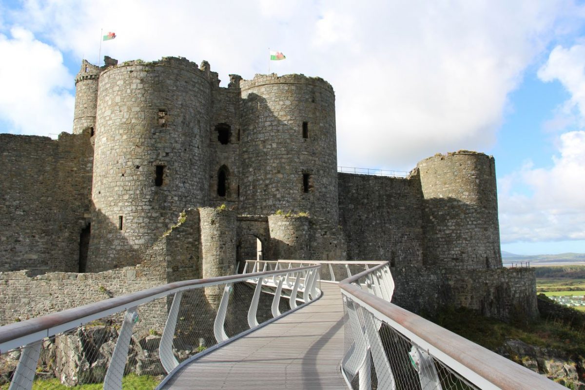 Harlech Castle | Carl Stahl Evita